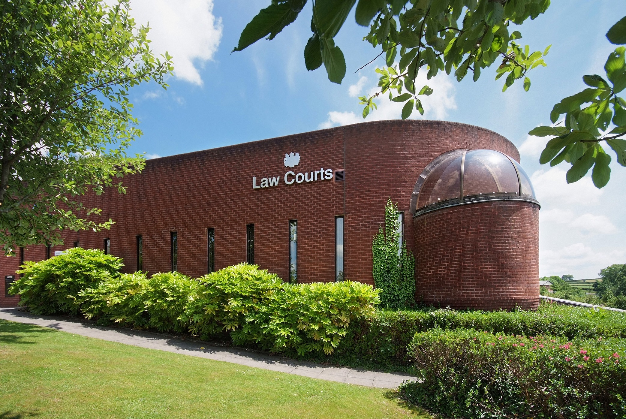 Bodmin Law Courts - Find a Court or Tribunal - GOV.UK